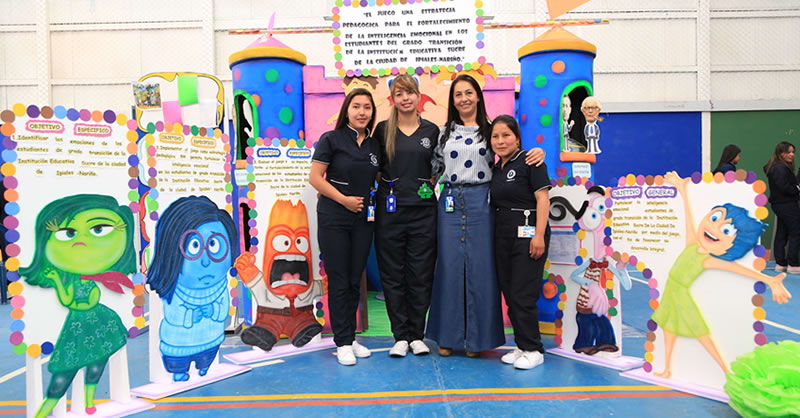 PRIMERA FERIA DE INVESTIGACIÓN EN EDUCACIÓN PREESCOLAR PRIMERA FERIA DE INVESTIGACIÓN EN EDUCACIÓN PREESCOLAR